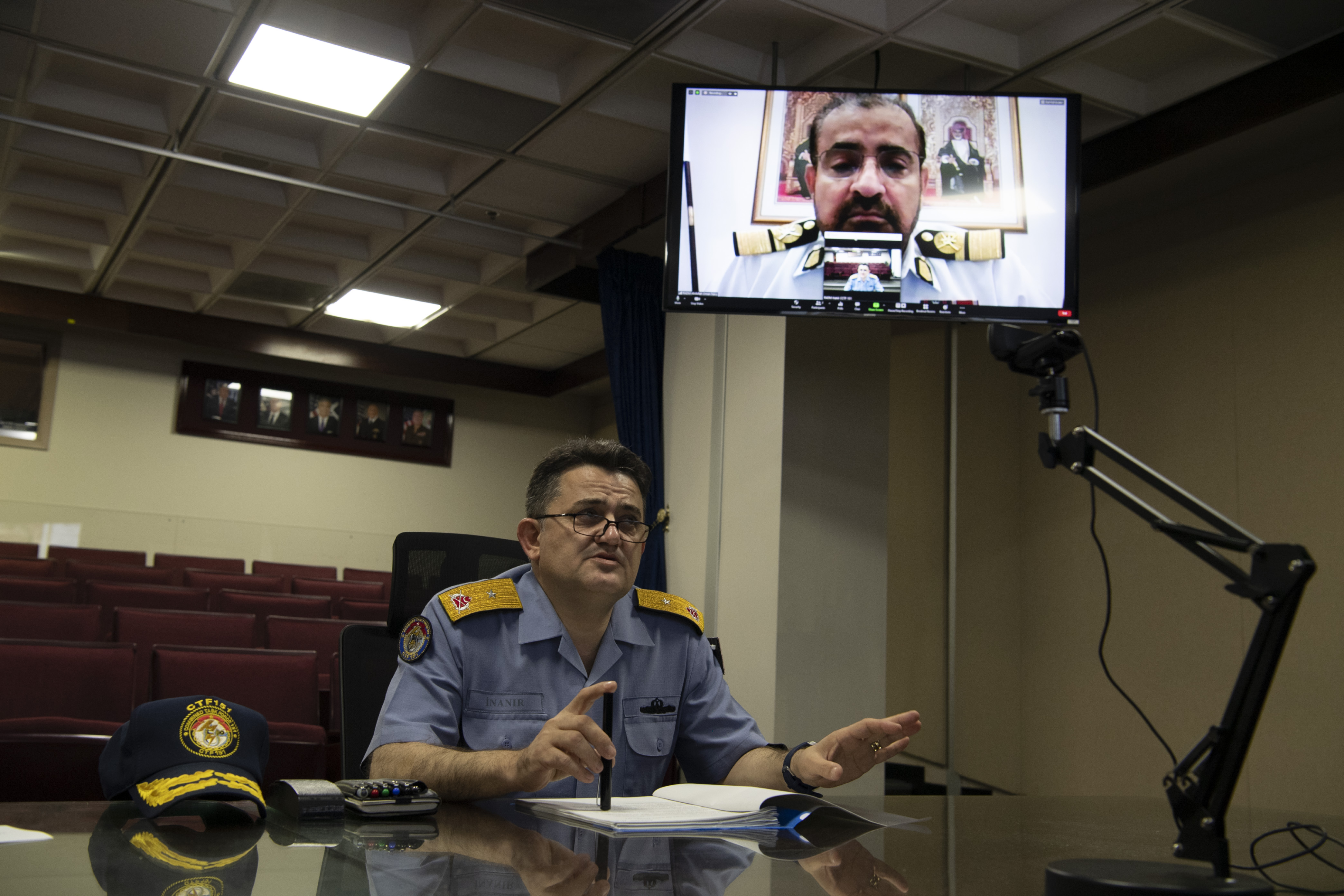 CTF-151 and Royal Navy of Oman Talk of Future Counter-Piracy Operations ...