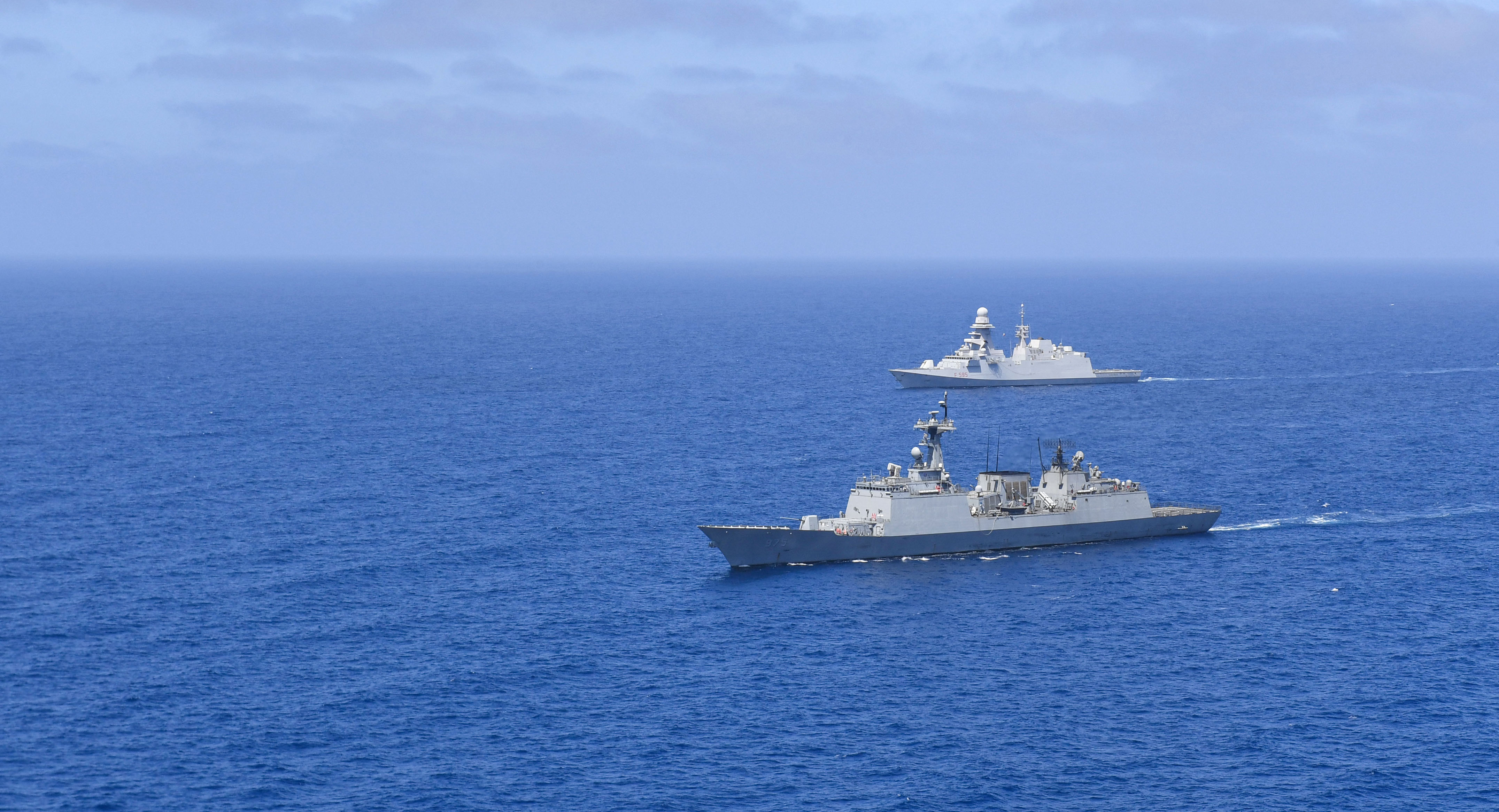 Ships Supporting Two Multinational Anti-Piracy Task Forces Train ...